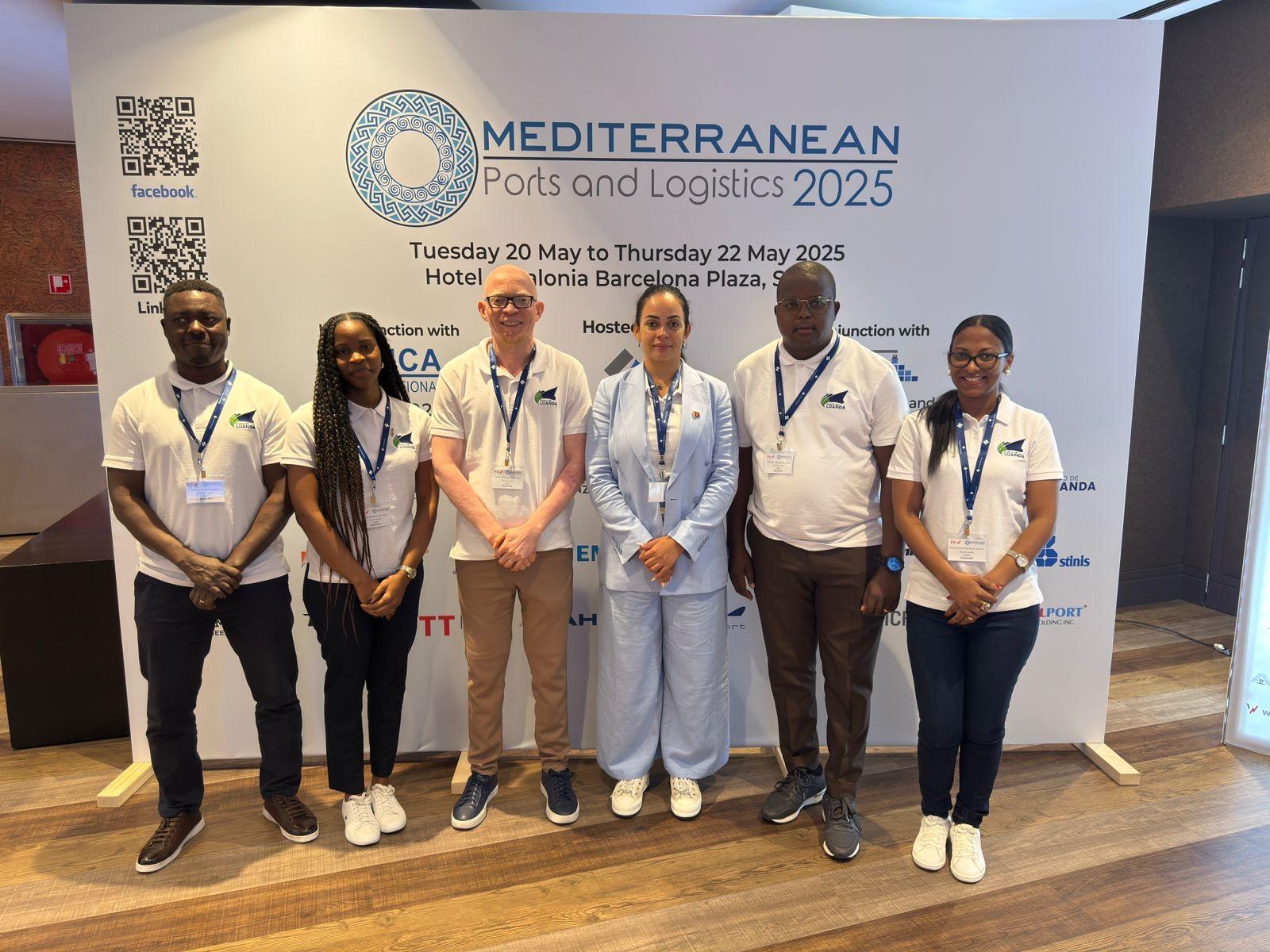 Notícias & Media – Porto de Luanda